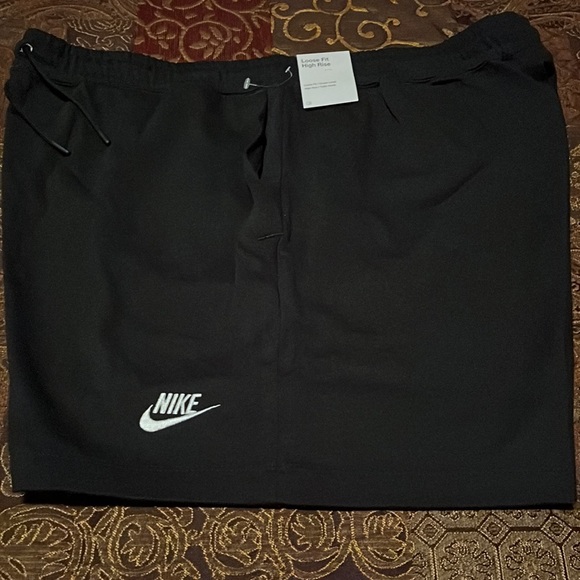 Nike | Shorts | Nike Sportswear High Rise Loose Fit 4 Inch Cotton Short ...